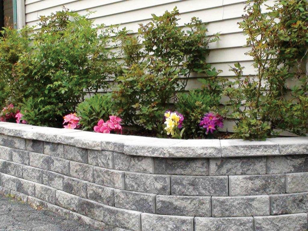 Masters Concrete | Hardscapes | Liberty Stone Garden Wall